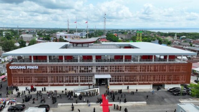 Fungsi dan Manfaat Gedung Pinisi, Icon Baru Bulukumba yang Wajib Diketahui